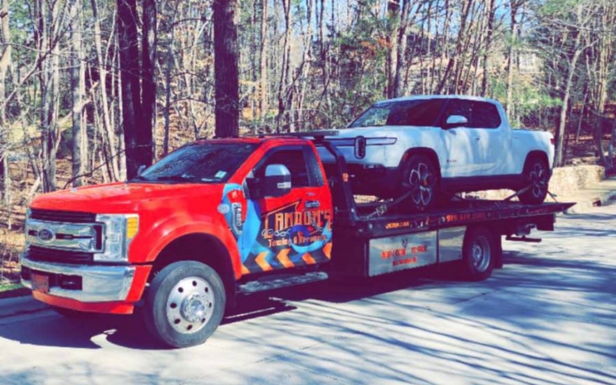 Top Rated Towing in Hillsborough | Landon’s Towing & Recovery